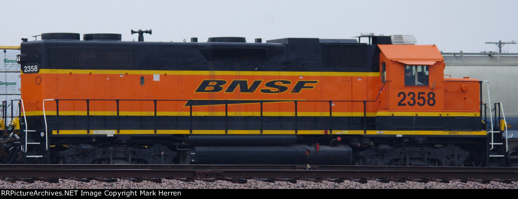 BNSF 2358